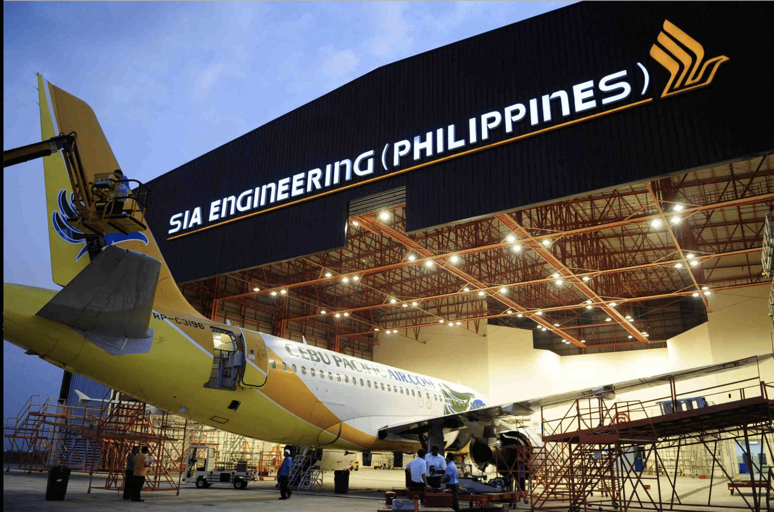 Cebu Pacific Adopts Cloud-Based FLYdocs Platform to Digitize Aircraft ...