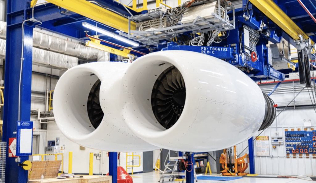 Rolls-Royce Begins Testing F130 Engines for the USAF B-52 Fleet ...